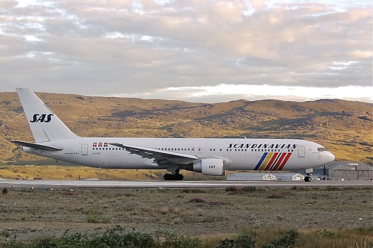 Conheça o Aeroporto de Kangerlussuaq, o maior da Groenlândia - Flap ...